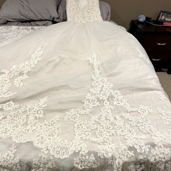 David Tutera | Dresses | David Tutera Patmore Wedding Dress | Poshmark